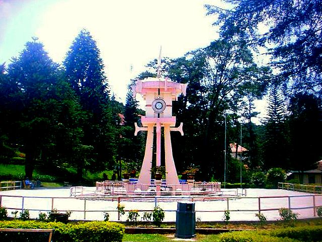 Post 8 - Menara Jam di Malaysia - Relaks Minda