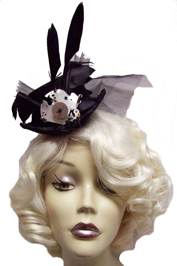 Tiny Hats Weekly: August 2011