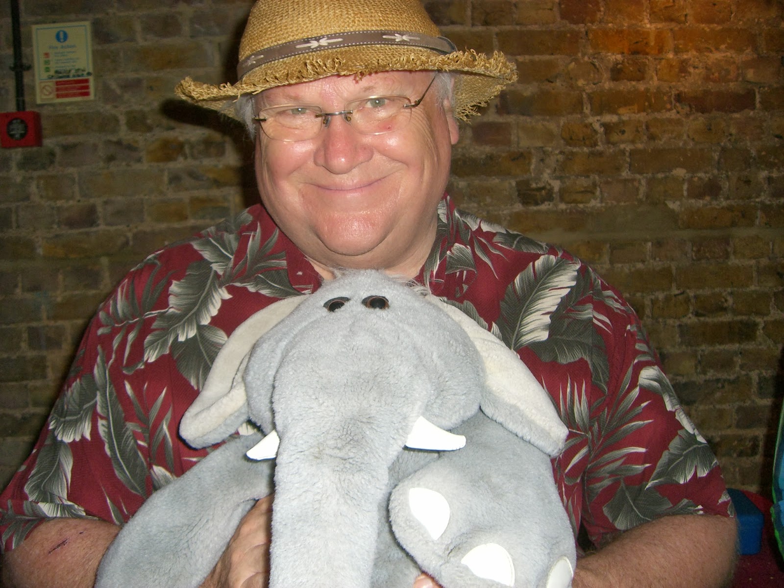 The Very Fluffy Diary of Millennium Dome, Elephant: Day 4696 ...