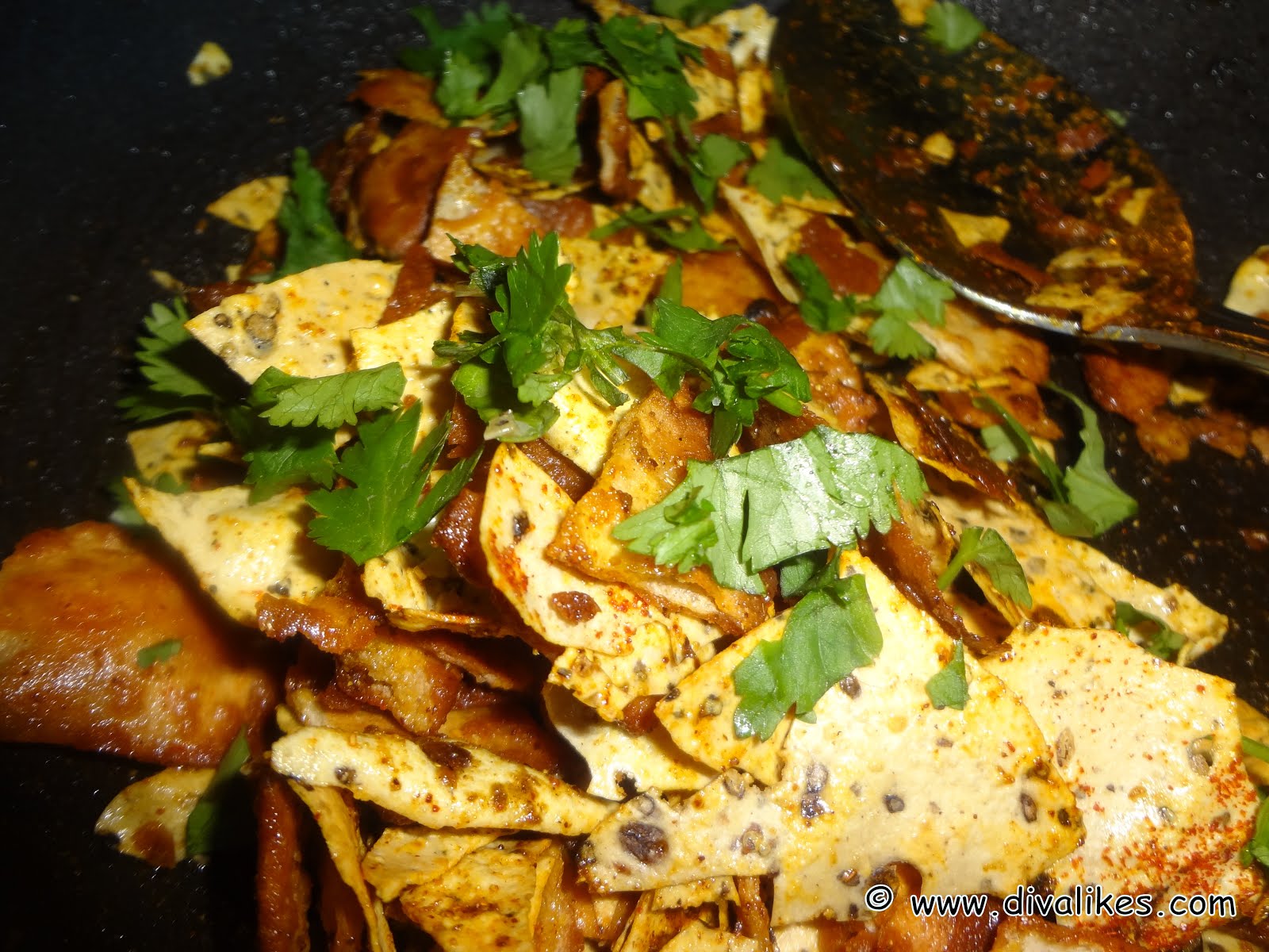 Papad Roti Churi Chaat (Write For Us Contest Entry - 84) | Diva Likes