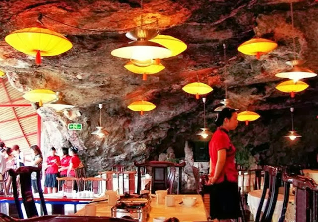 Mail2Day: Unusual Hanging Restaurant in China (9 pics)