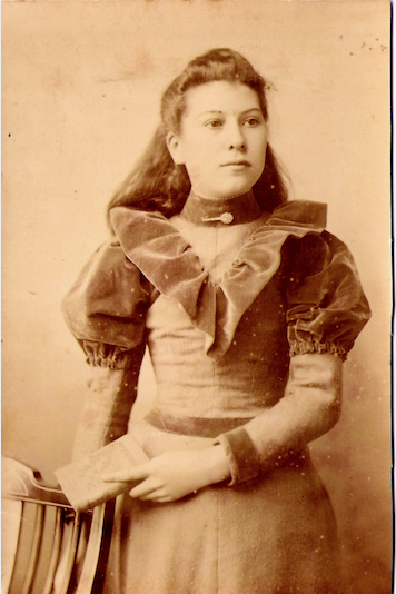 The History Girls: My mother's memories