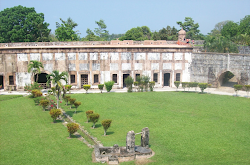 omoa paraiso reflejado: omoa:persiguiendo un pasado perdido