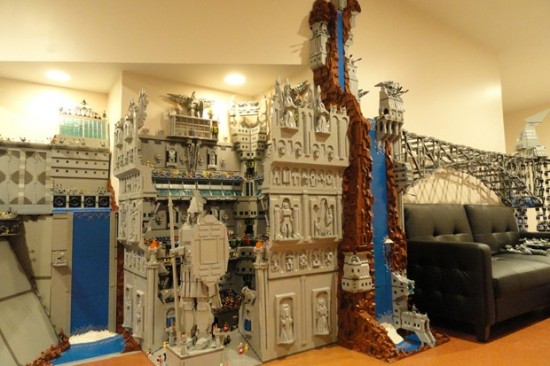 VERY FUNNY: MAN Builds Impressive 250,000 LEGO-Brick MEGA-STRUCTURE