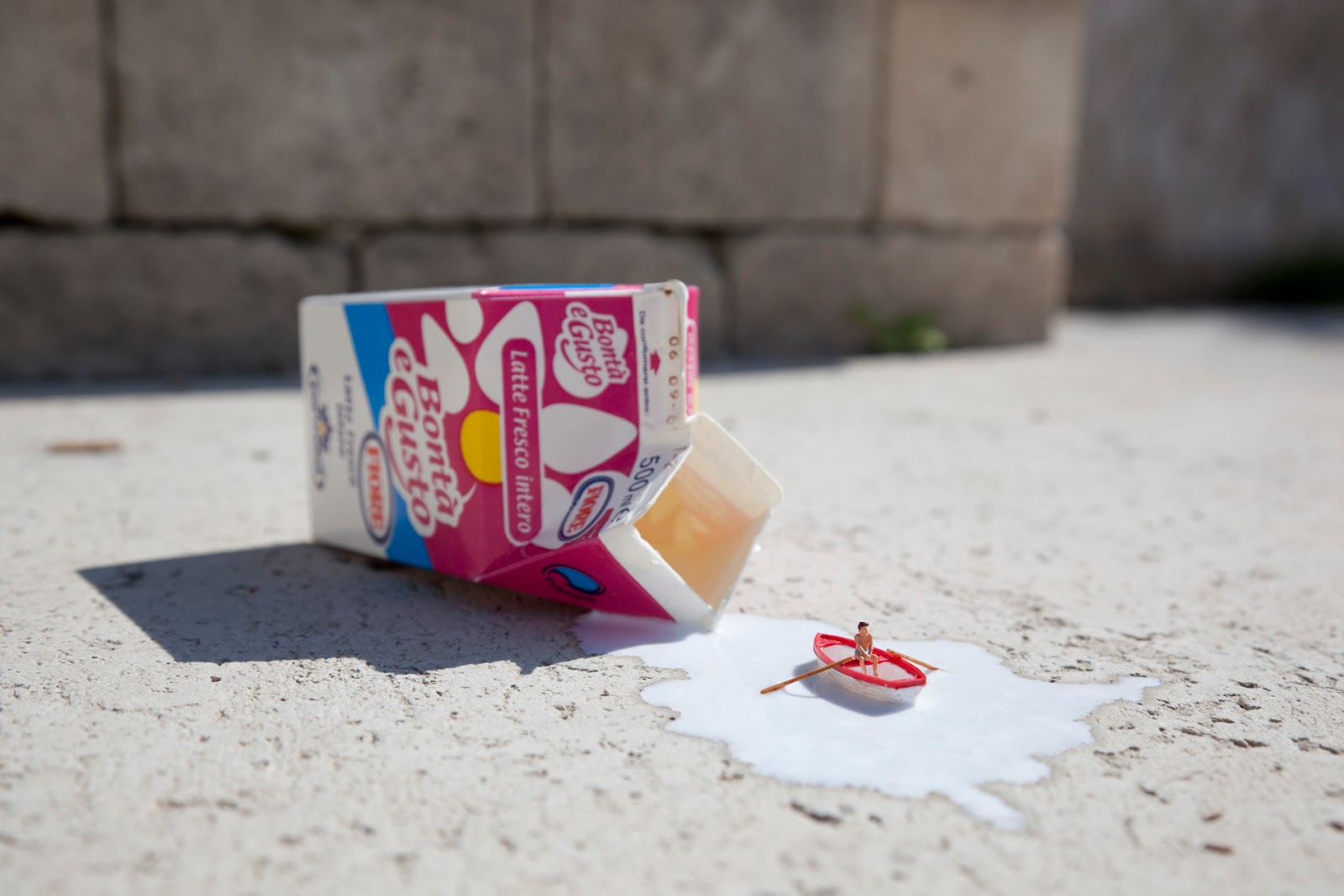 A2 Photography: Artist Research - Slinkachu