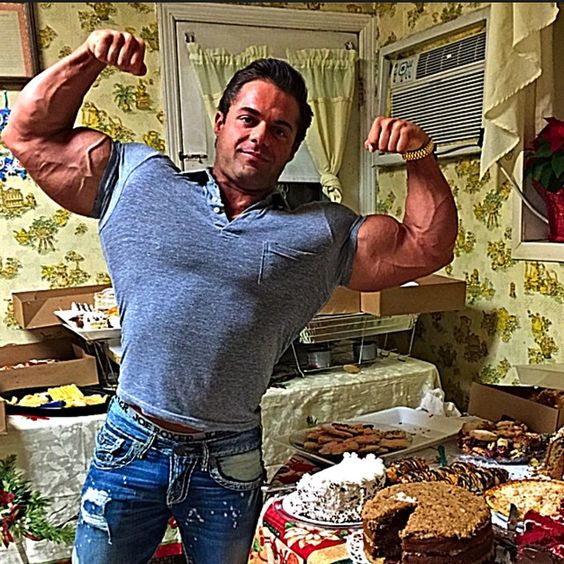 the beauty of male muscle: Michael