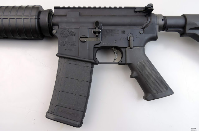 Armi usate web portal: Carbine Colt mod. M4 Commando cal. 5.56×45 mm