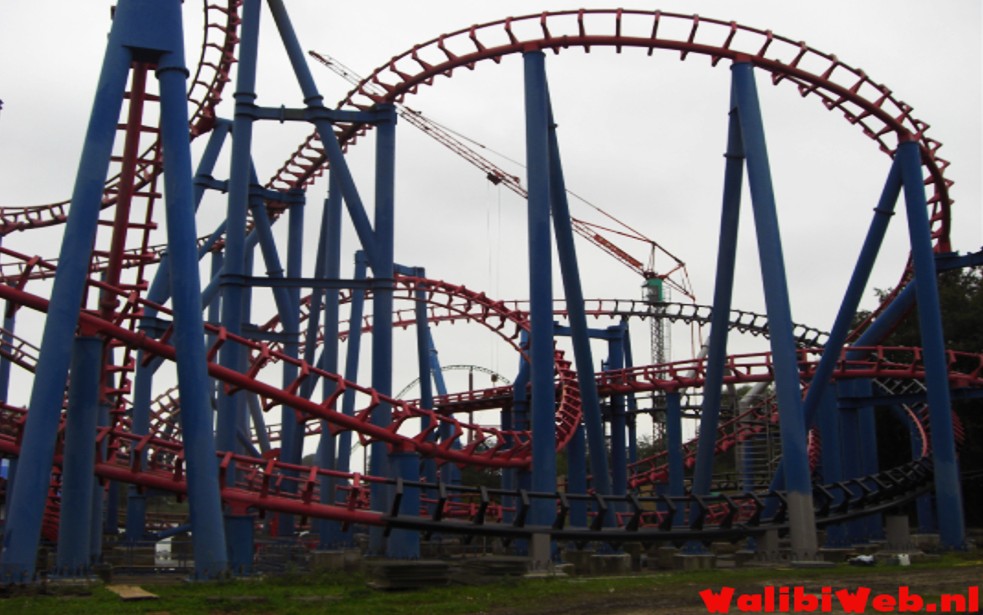 Rénovation pour Xpress à Walibi Holland - PARKS Trip