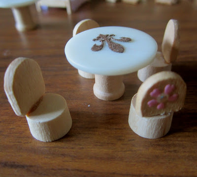 Shades Of Tangerine: Polly Pocket Furniture