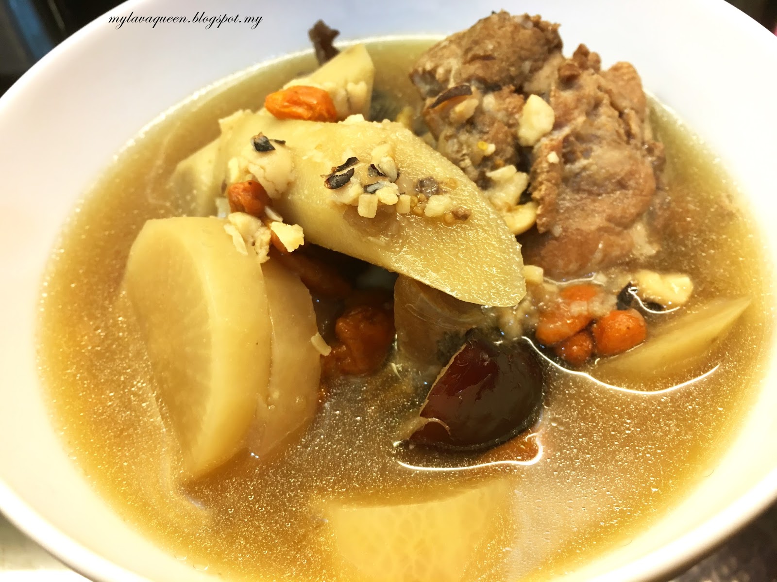 BURDOCK SOUP WITH RADISH AND LILY BULB - Lava Queen