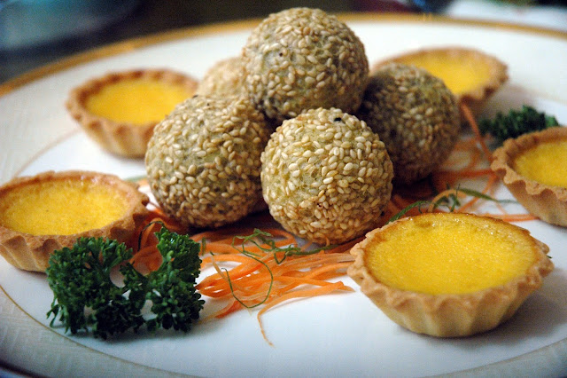 DUDE FOR FOOD: A Chinese Lauriat at Diamond Hotel's Corniche