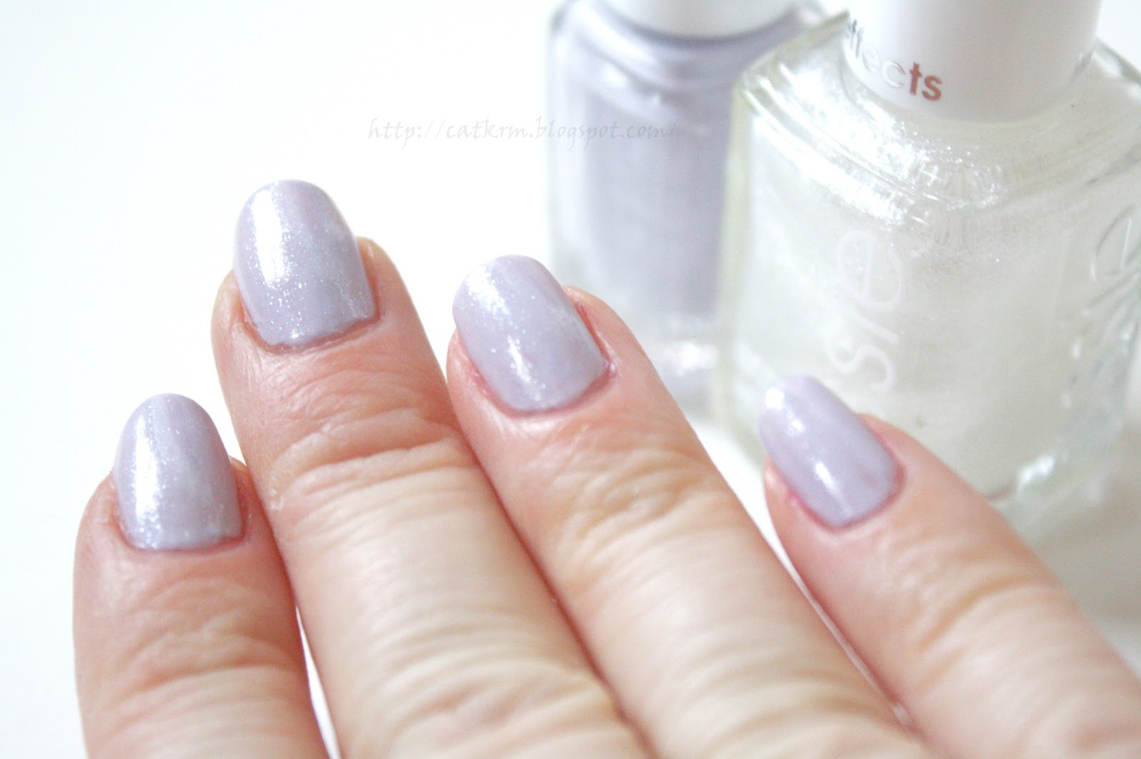 Cat's Little Corner: essie: st. lucia lilac oraz top pure pearlfection