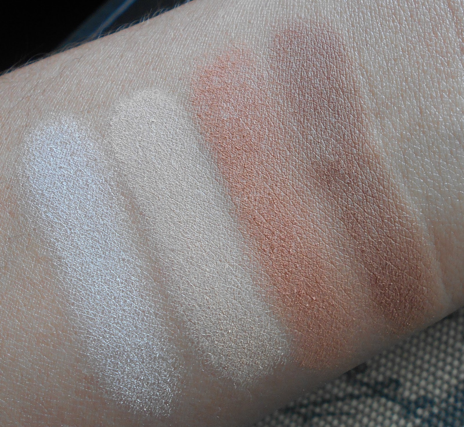 Makeup, Fashion & Royalty: Must Haves: E.L.F Studio Contour Palette!