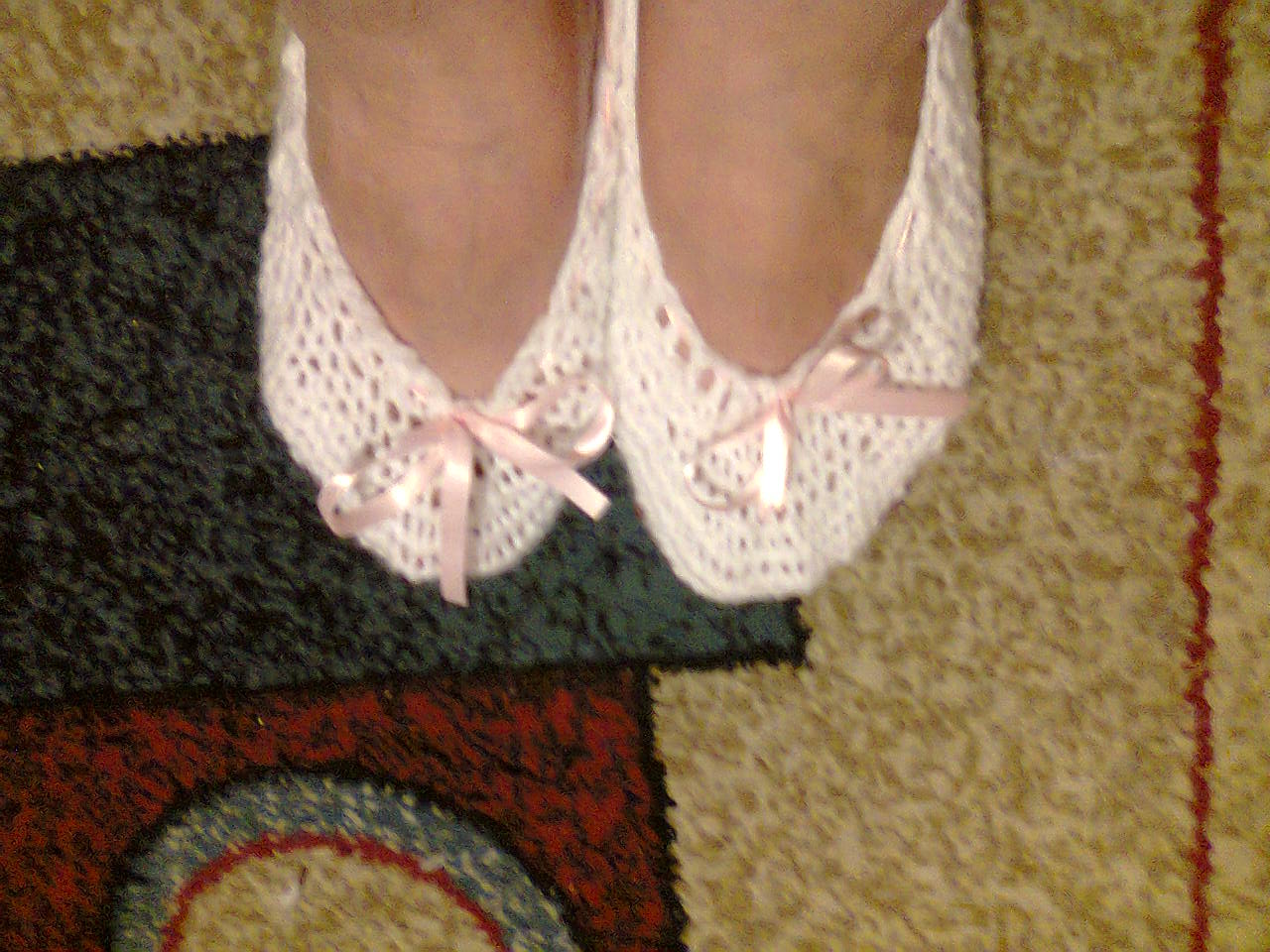 Adriana Hobby: Papuci de casă croşetaţi