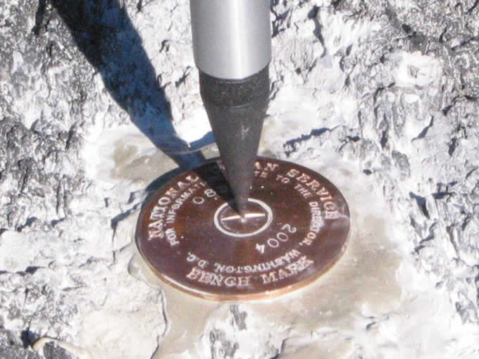 Ghulam Arfi Ghifari: Benchmark, Sesuatu Paling Dicari Geodet!!!