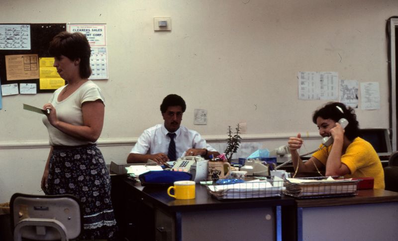 30 Cool Pics Show What the Office Life Looked Like in the 1980s ...