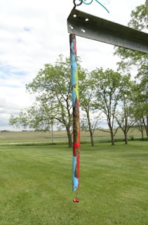 theArtisticFarmer: Painted Stick Garden Art