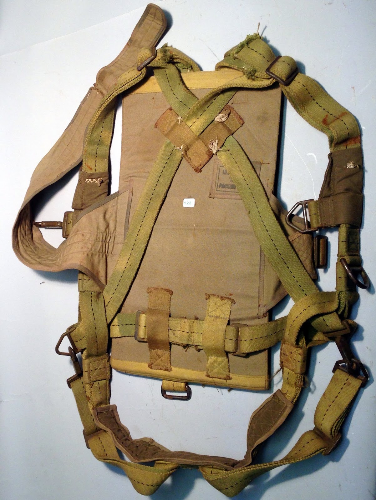 SOUVENEZ-VOUS 44: PARACHUTE T5