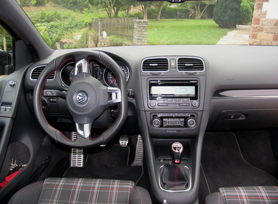 Con R de racing: PRUEBA: 2011 VOLKSWAGEN GOLF GTI mk VI (parte1)