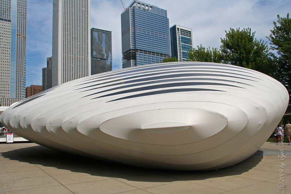 Public Art in Chicago: The Burnham Pavilion: Zaha Hadid