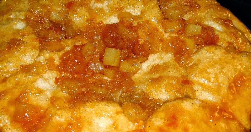 APRICOT PINEAPPLE MONKEY BREAD