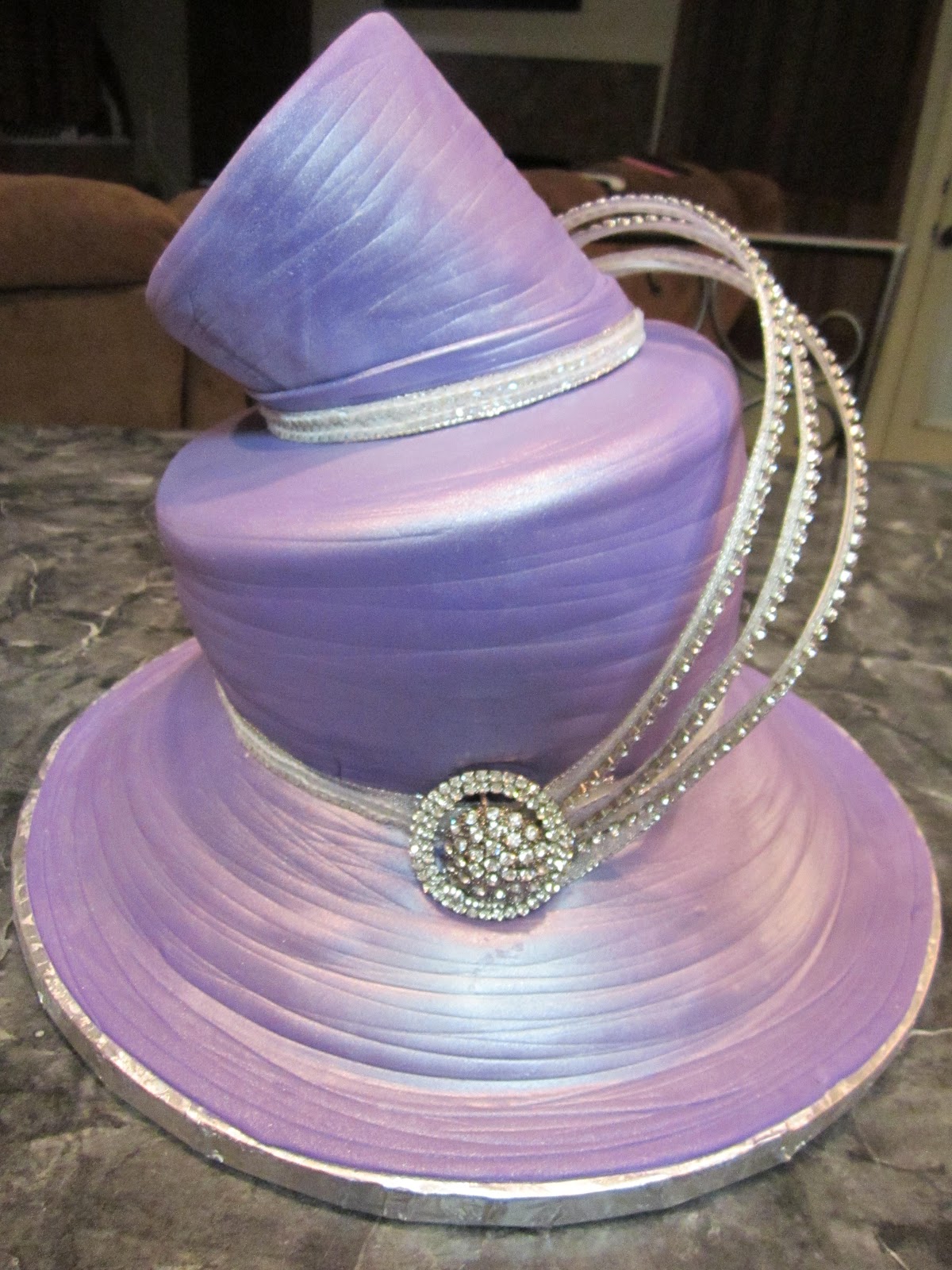 MyMoniCakes: Replica of Purple Fancy Hat Cake with Crystal Broach and Rhinestones