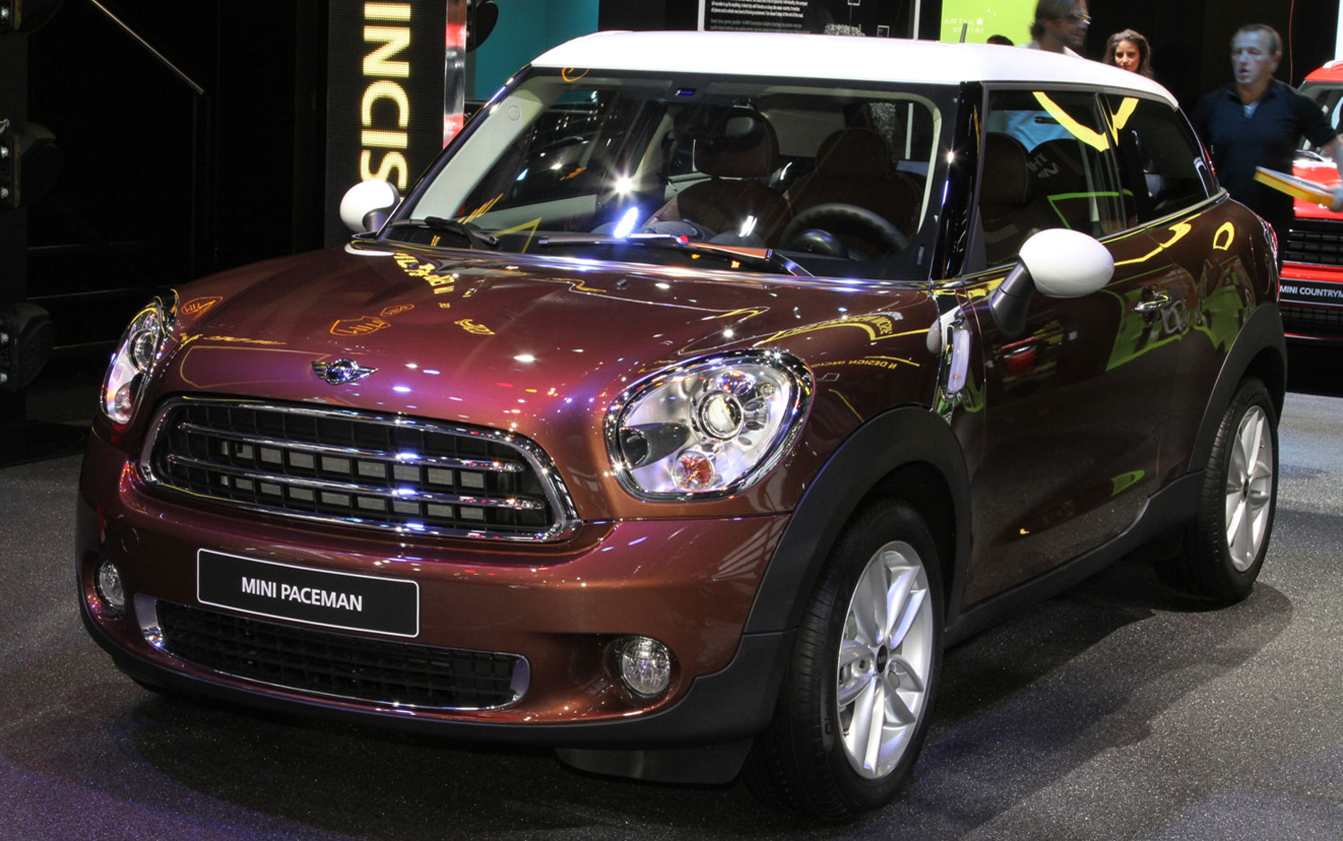 Cars Model 2013 2014: Mini Cooper Paceman First Look