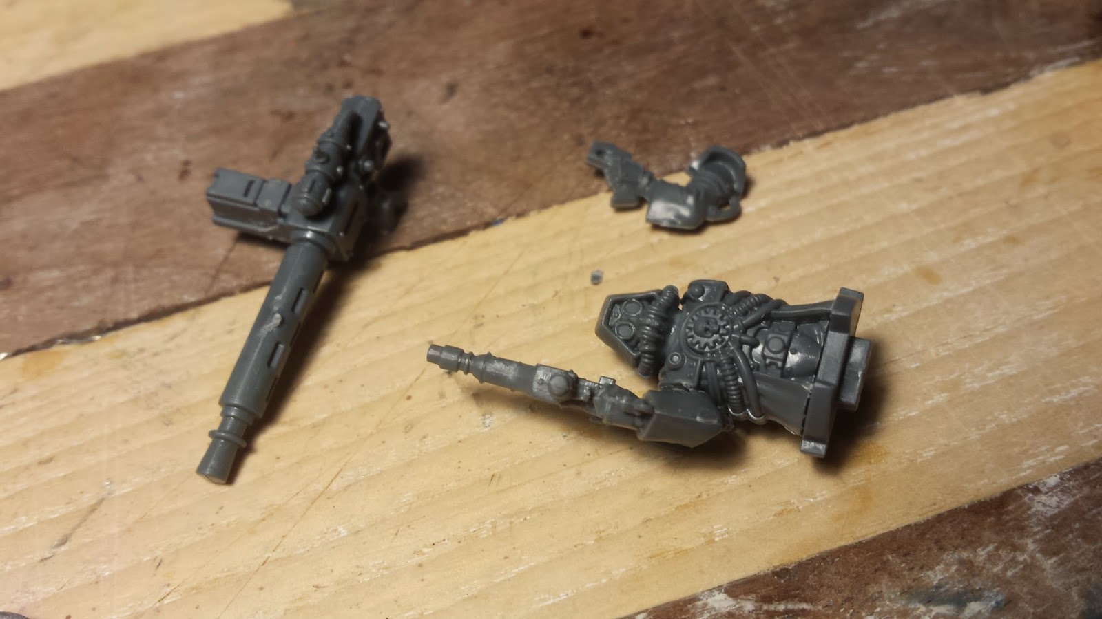 Brush Wizard: Warhammer 40k: Onager Dunecrawler Gunner Conversion
