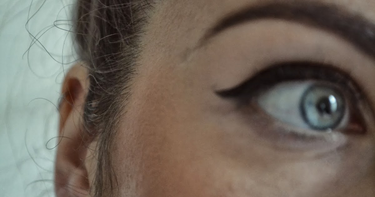 The perfect winged eye* | Credit Crunch Chic