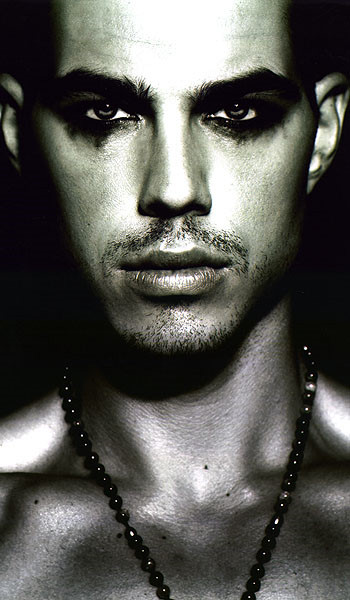 Fashion 4 men: PETAR PEROVIC