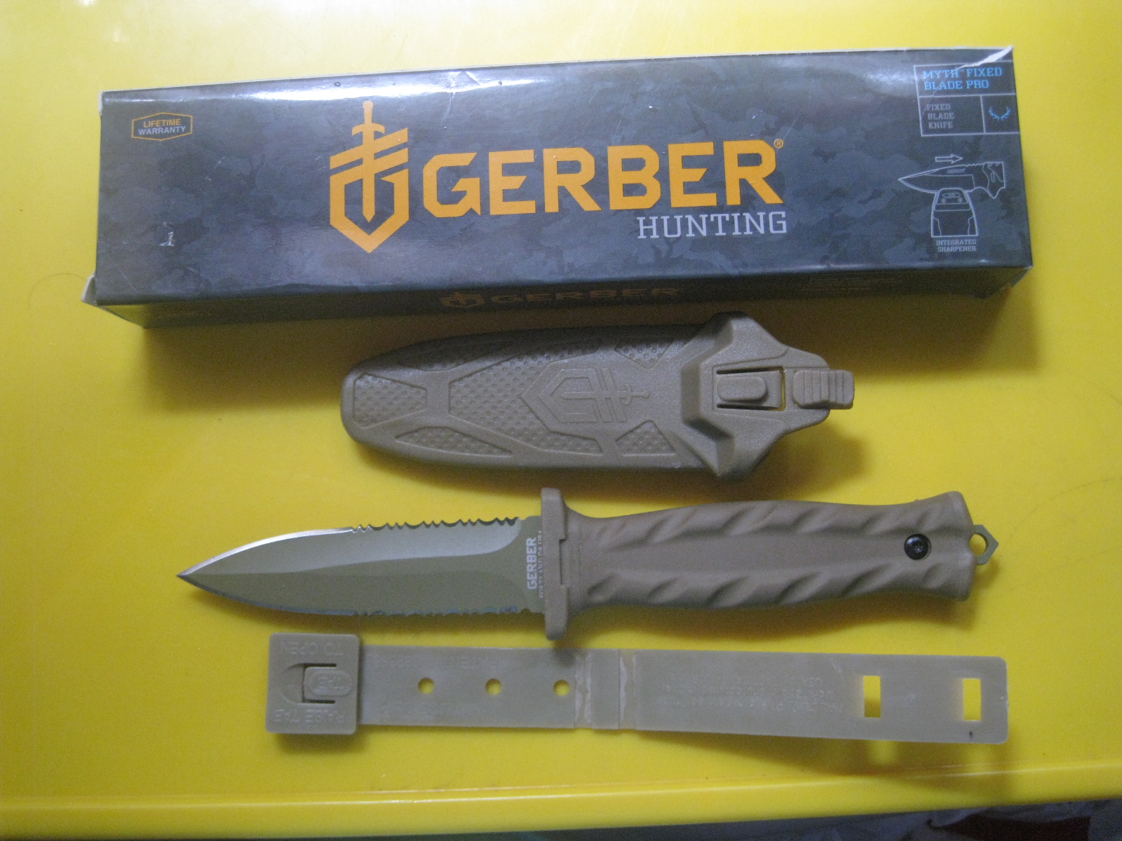 The Gerber De Facto Clone