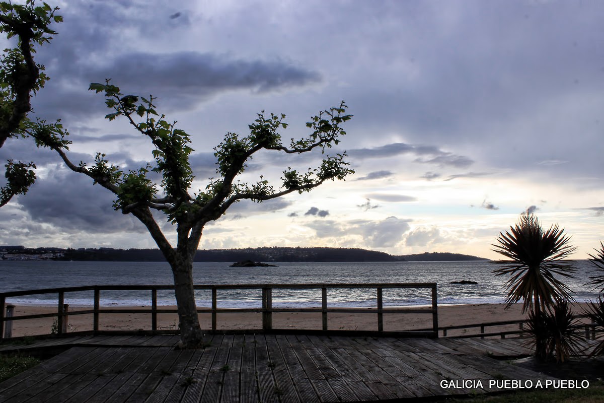 GALICIA PUEBLO A PUEBLO: PLAYA DE PERBES, MIÑO