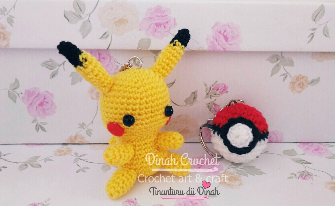 Dinah Crochet: Keychain Pikachu