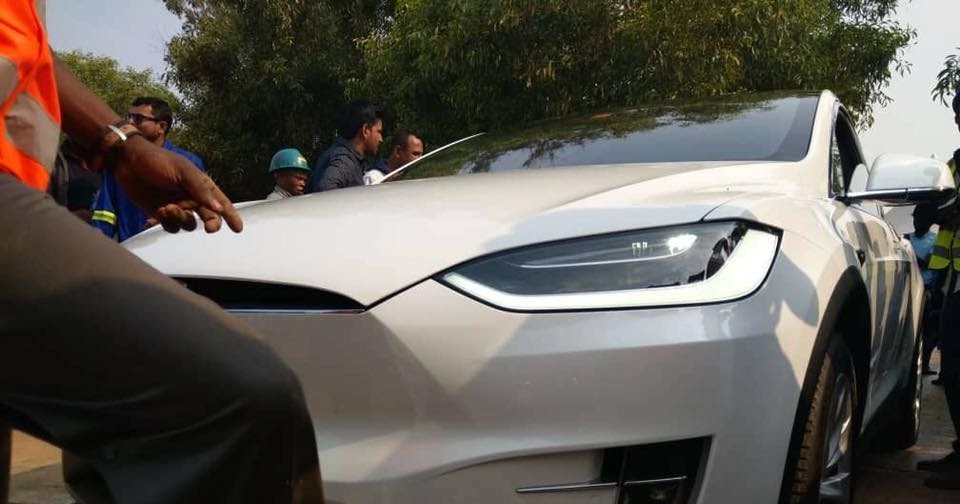 LA TESLA SE TROUVE EXPOSÉE EN RD CONGO - CONGO MAGAZINE