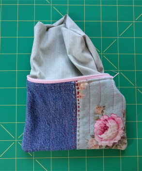 How to Sew a Zip and Lining Simultaneously