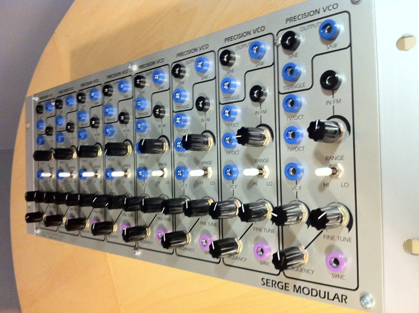 MATRIXSYNTH: Art Installation Serge Modular 8 x Precision VCO