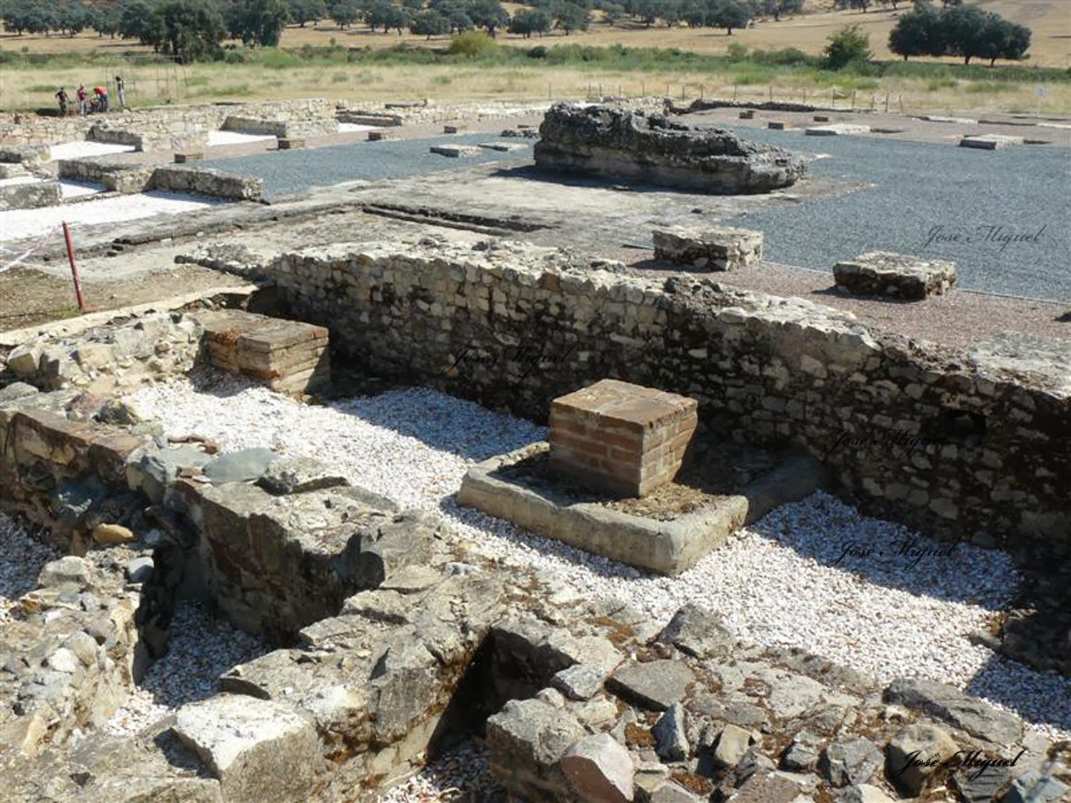 Aroche: Sus Monumentos