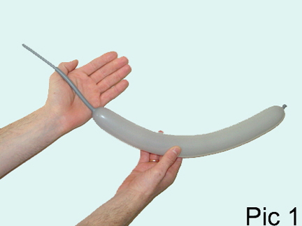 Balloon animals twisting instructions: One balloon mouse