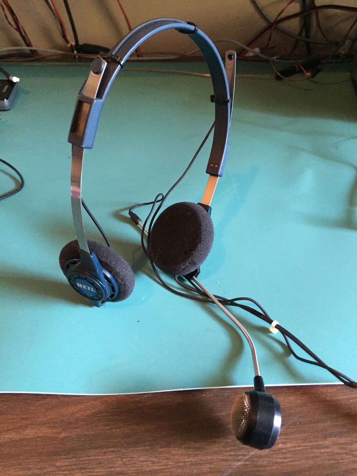 The Boring Ham Radio Part: Fixing the Heil BM-10