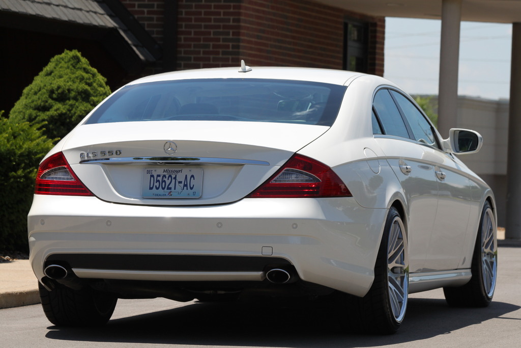 2009 Mercedes-Benz C219 CLS 550 on 20" Lexani Wheels | BENZTUNING
