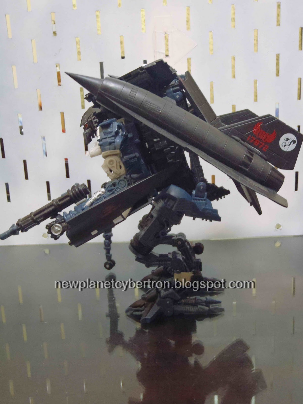 New Planet Cybertron: Transformers Review: Jetfire (ROTF Leader)