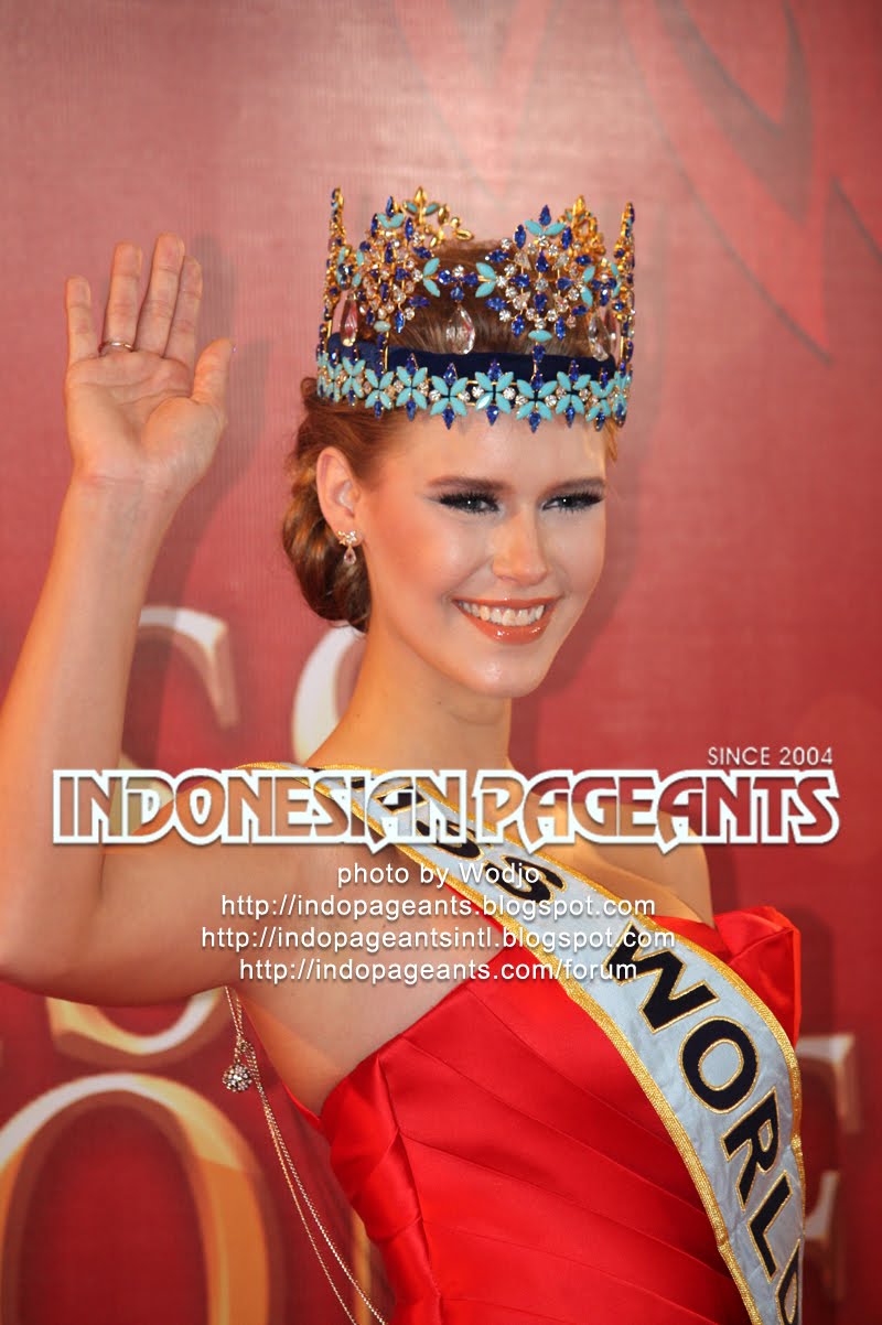 The Royal Visit : A Look Back at Miss World Visits to Indonesia ...