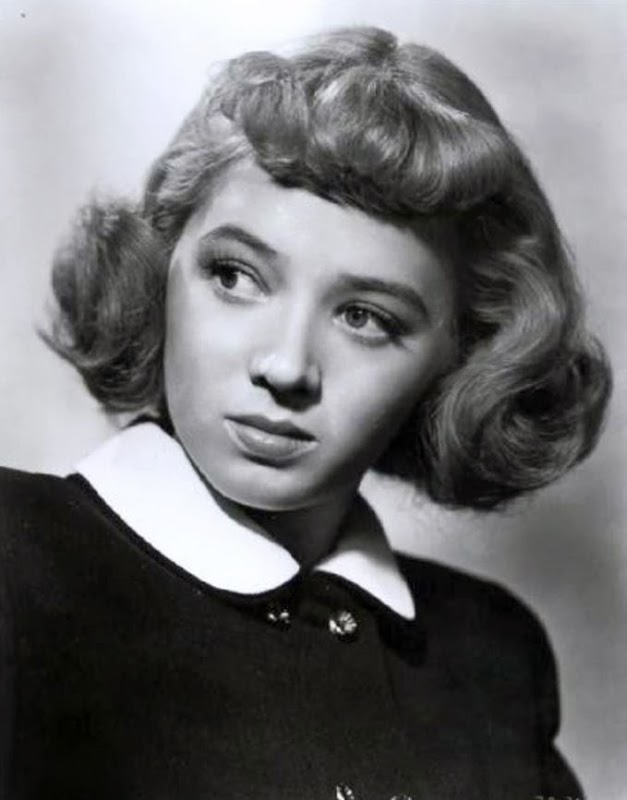 Film Noir Photos: Tracking with Closeups: Jeff Donnell