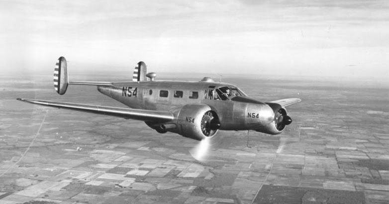 Pilots And Planes: Vintage Aircraft Beech 18 - Twin Beech