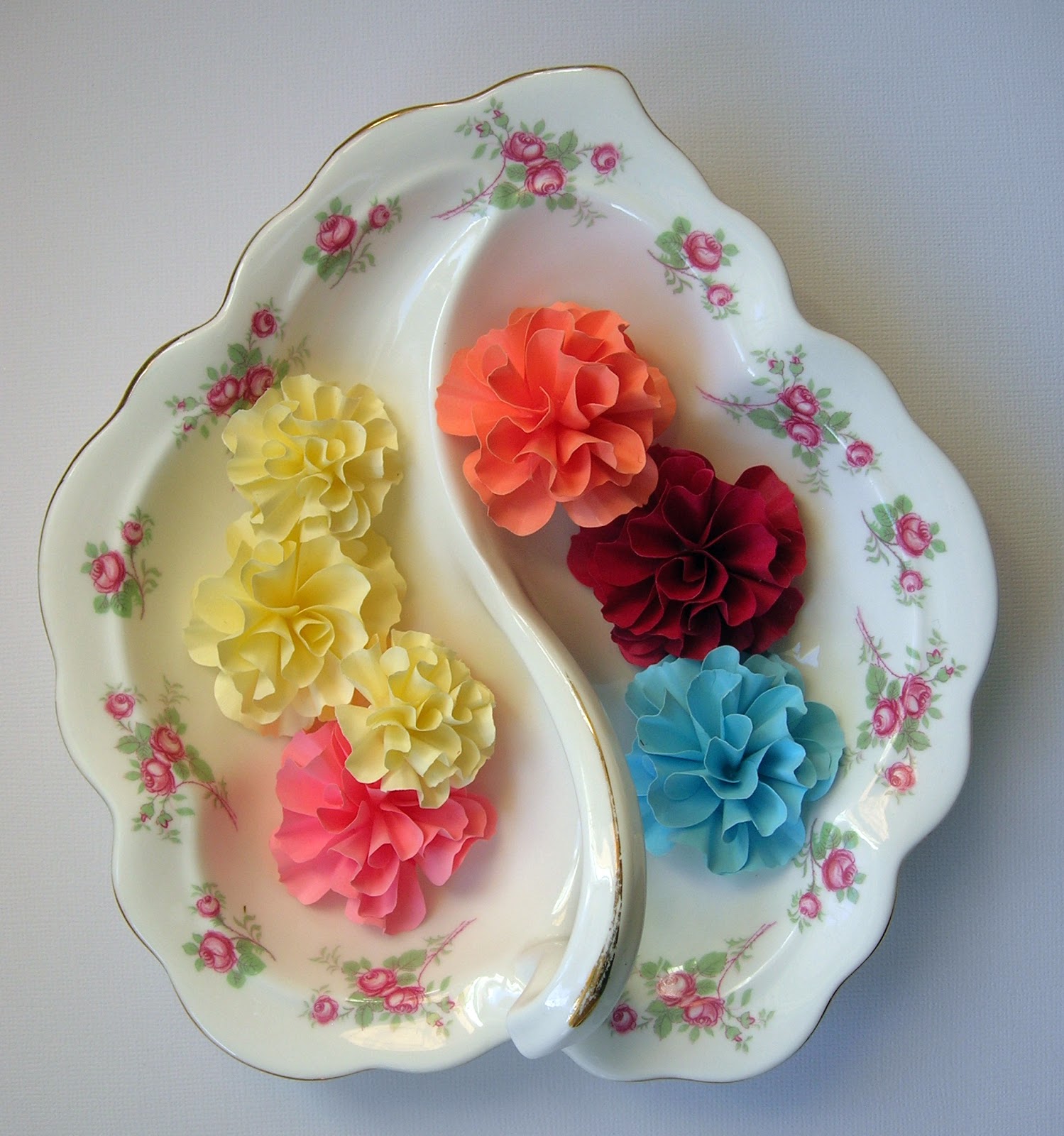 A Passion For Cards: Making a frilled rose..