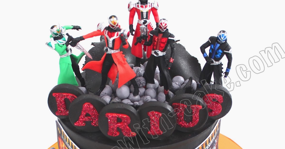 Celebrate with Cake!: Kamen Rider themed Cake