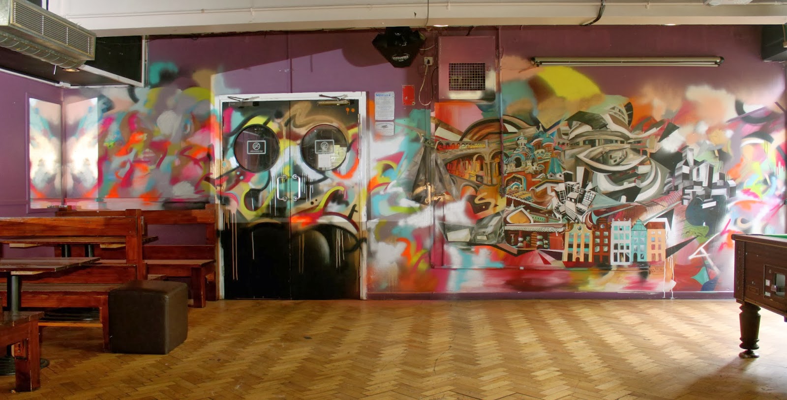 J A Z Z S T A N : Undercroft Bar Murals