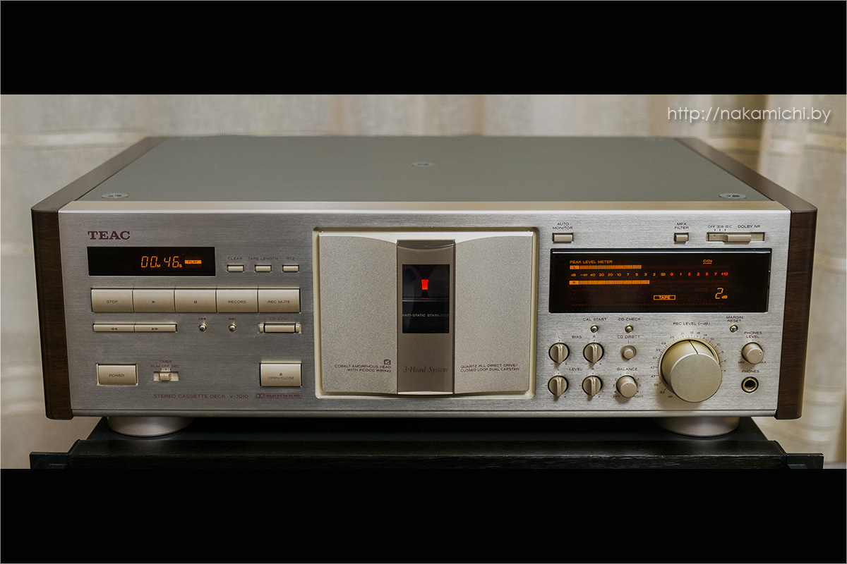 Vintage Audio: TEAC V-7010 Stereo Cassette Deck