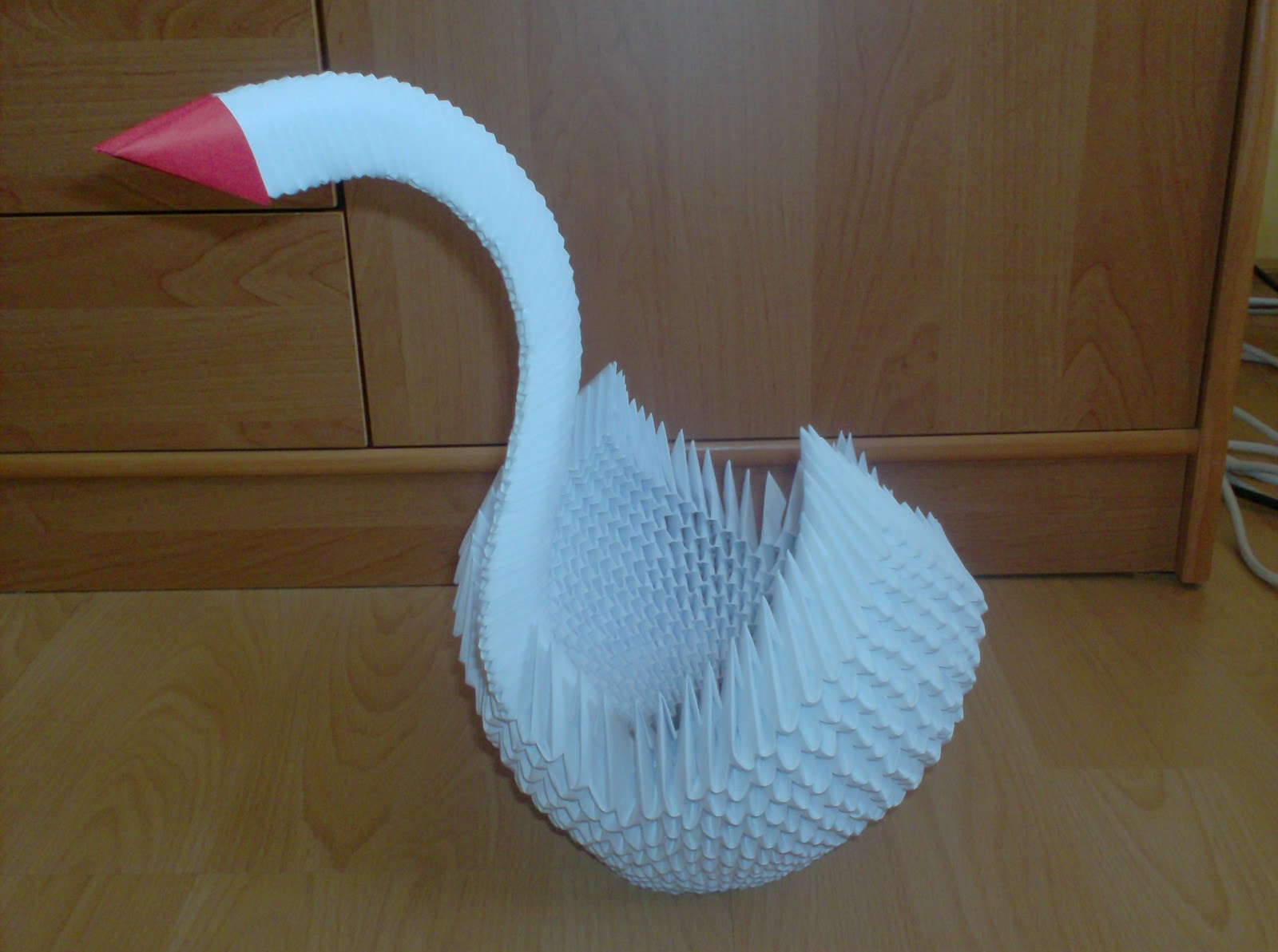 Jolantos darbeliai: Gulbės iš popieriaus