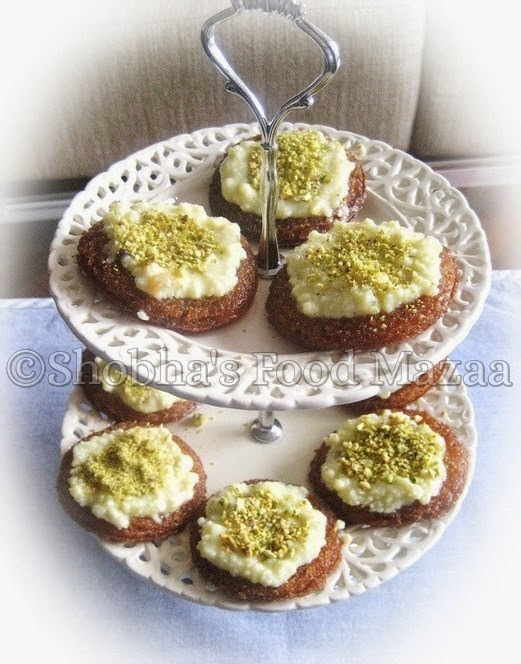 Shobha's Food Mazaa: SWEET BREAD COINS WITH MAWA